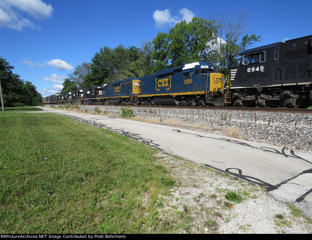 CSX 2285